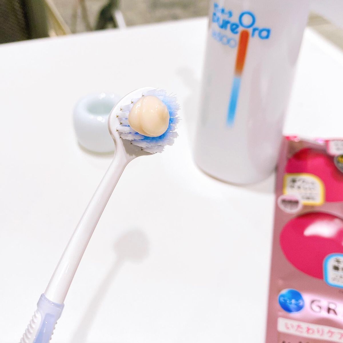 ピュオーラの歯磨き粉 Pureora36500 薬用ハグキ高密着クリームハミガキ他、1商品を使った口コミ 未来の健康なお口のためにお口を強く