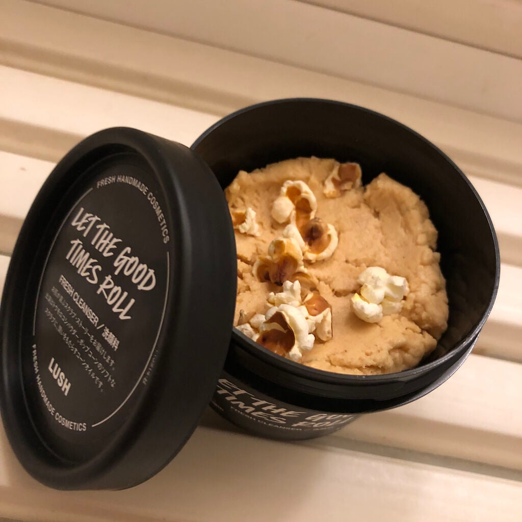 毎日が晩餐|ラッシュの口コミ 乾燥肌におすすめの洗顔料!【使った商品】 Lushfresh Cleaner洗顔料 By Fossil