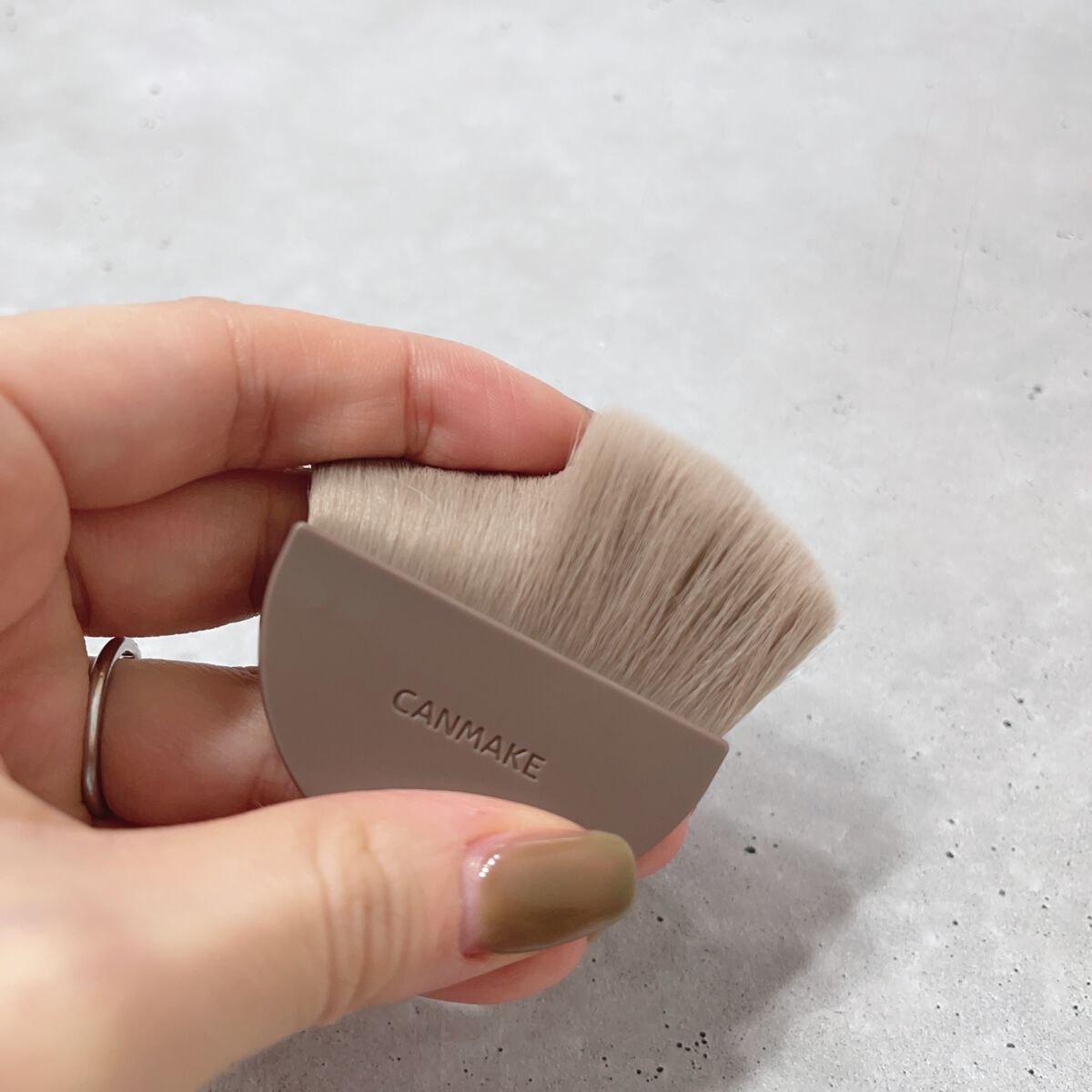 【限定メイクブラシ】マシュマロフィニッシュパウダーブラシ|キャンメイクの口コミ キャンメイク マシュマロフィニッシュパウダーブラシ By