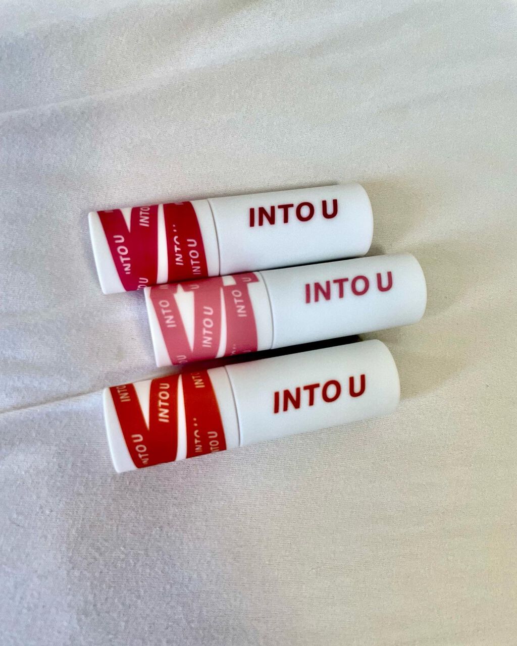 Into Uイントゥユゥ 定番から新作まで人気おすすめ商品のクチコミをチェック Lips