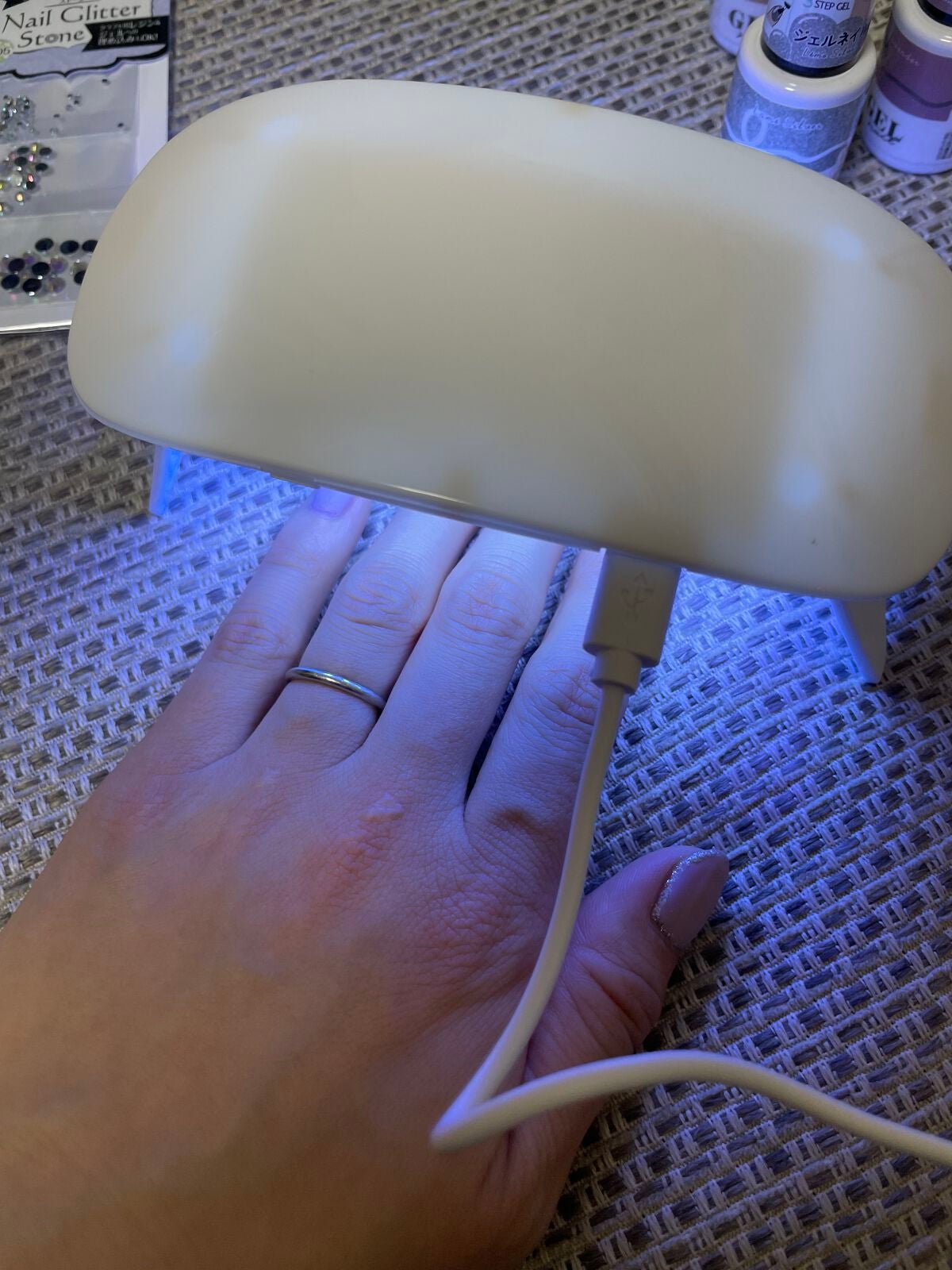 Uv Led レジンライト|daisoの口コミ 超優秀!100均で買えるおすすめネイル用品!daiso🌸 Uv Led レジンライト By