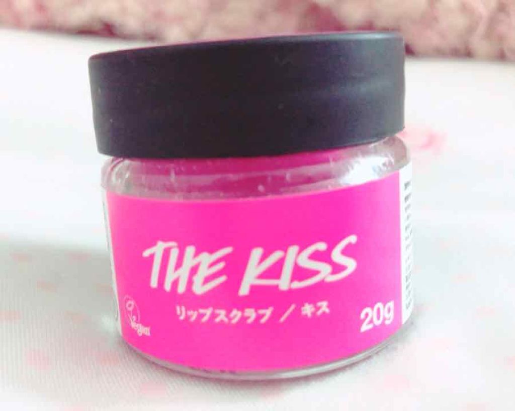 【限定リップスクラブ】キス リップスクラブ|ラッシュの口コミ 《lush》 The Kiss リップスクラブ (キス) By A乾燥肌