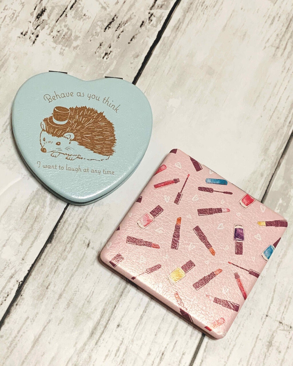 コンパクトミラー|daisoの口コミ 超優秀!100均で買えるおすすめ化粧小物!ダイソー コンパクトミラー ︎ハート By ひろろん