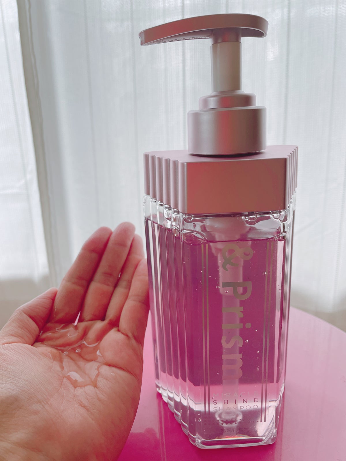 ミラクル シャイン シャンプーヘアトリートメント|andprismの口コミ 髪の理想的な輝きに着目したプラチナ美容シャンプー/トリートメント