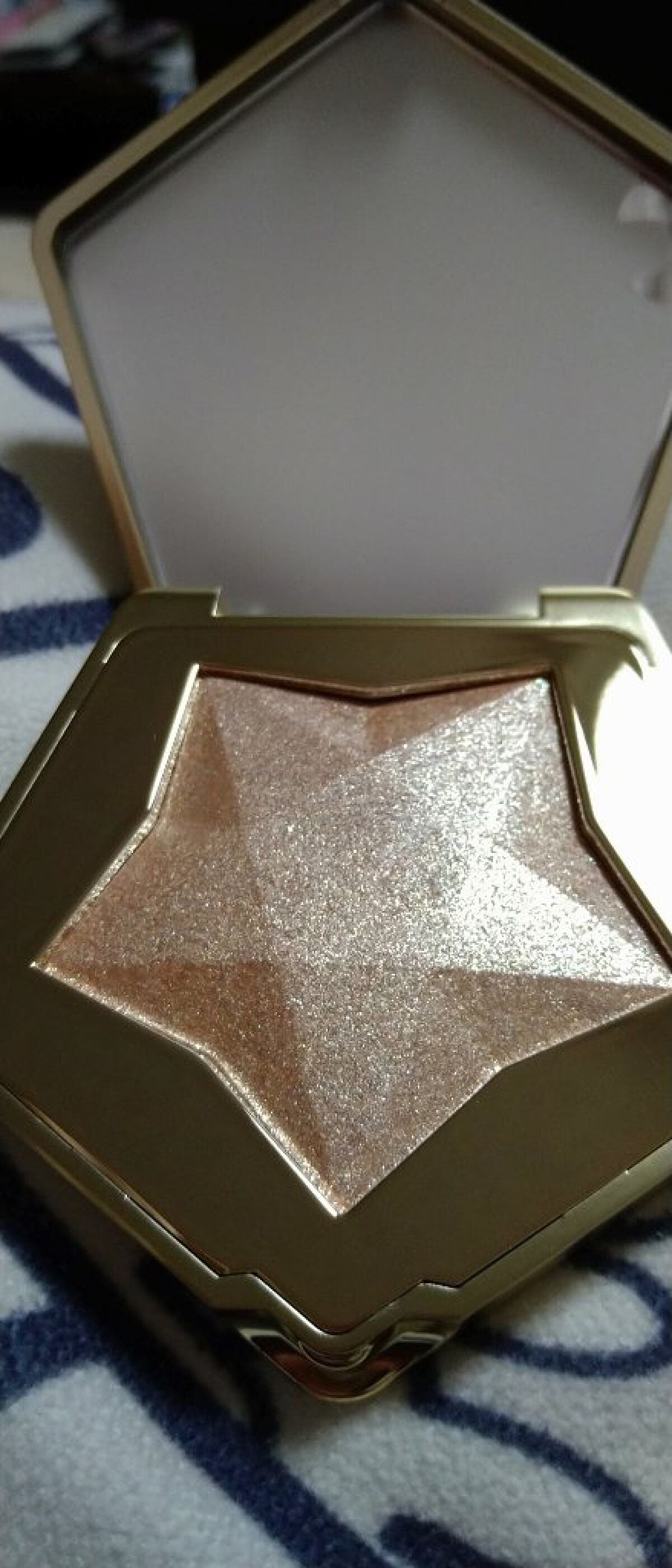 スターダストダイヤモンドハイライトパウダー|パーフェクトダイアリーの口コミ 【使った商品】 Perfect Diary By ユウ混合肌