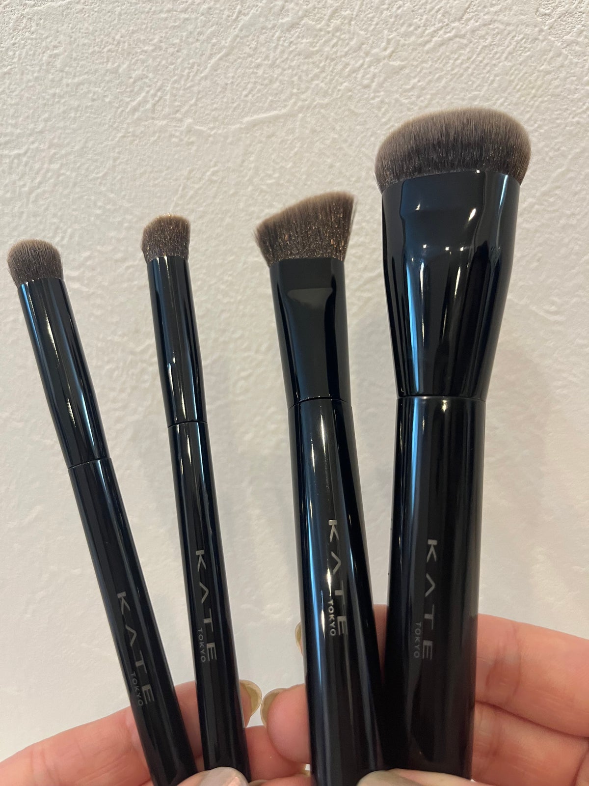Kateのメイクブラシ マルチシェーディングブラシ他、3商品を使った口コミ ⚪️kate ブラシシリーズ🖤 By Candy3ks混合肌