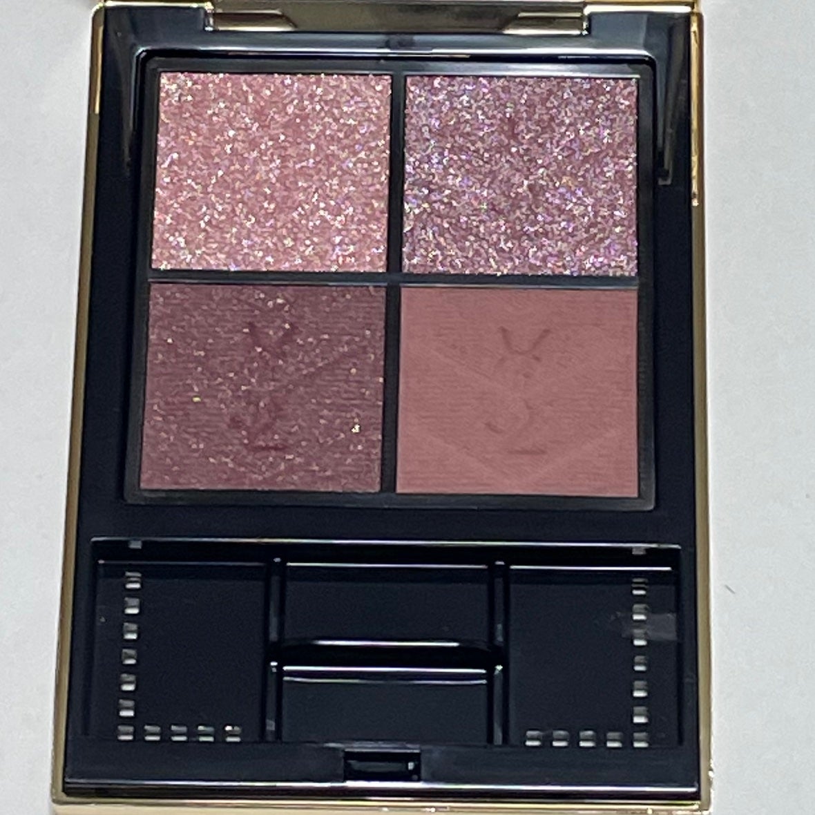 【2023年秋新作アイシャドウパレット】クチュール ミニ クラッチ|yves Saint Laurent Beauteの口コミ ブルベにお