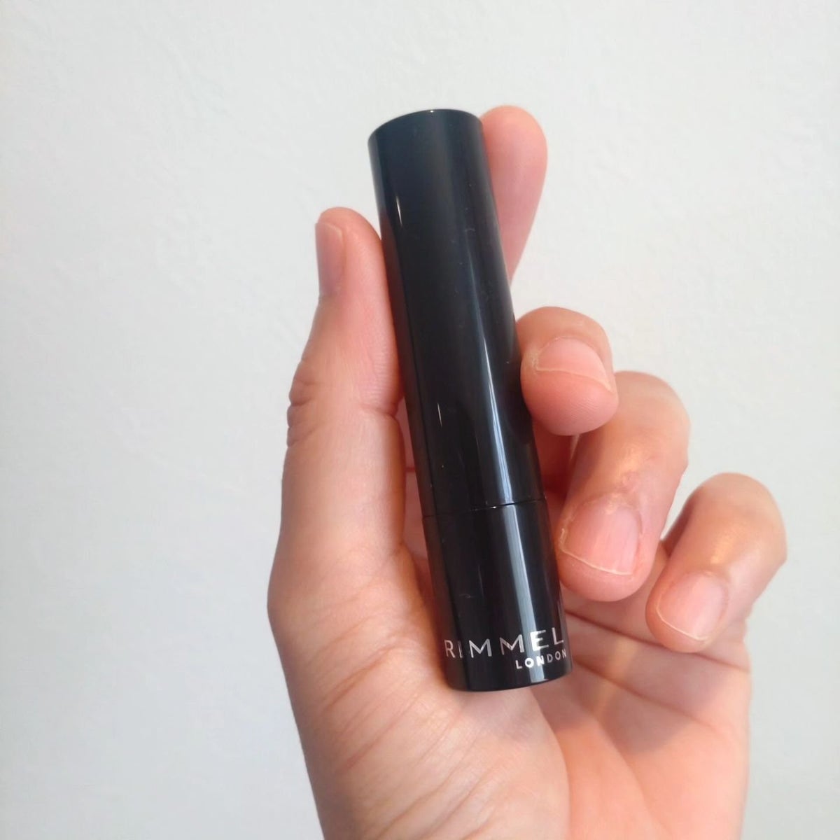 Kt On Lips 「リンメル ラスティングフィニッシュクリーミィモイスト リップスティック 」 Lips