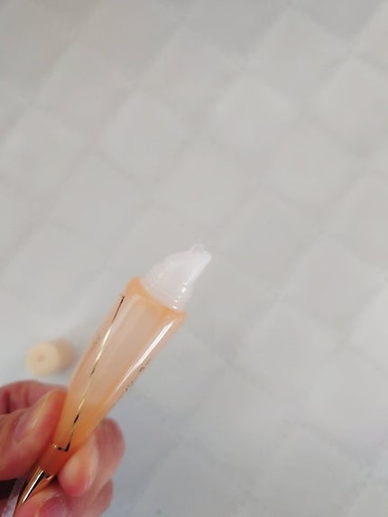 毛穴レスコンシーラー|cezanneの使い方を徹底解説 遂にセザンヌからもプライマー下地が登場💓 By あいす普通肌 Lips