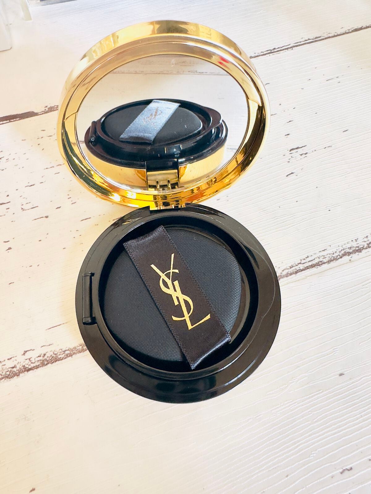 【2023年春新作クッションファンデーション】ラディアント タッチ グロウパクト|yves Saint Laurent Beauteの口コミ