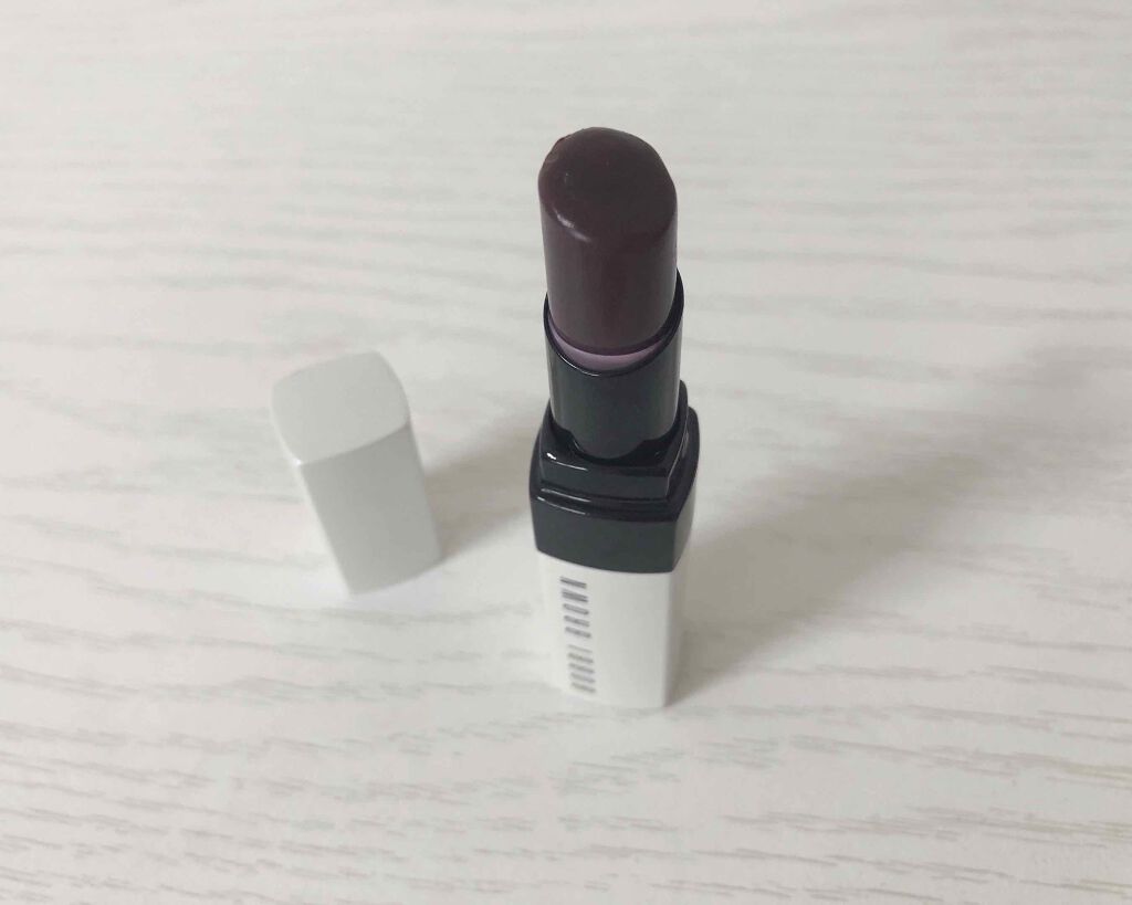 エクストラ リップ ティント|bobbi Brownの人気色を比較 ブルベ冬におすすめの口紅!ボビイブラウン エクストラリップティント