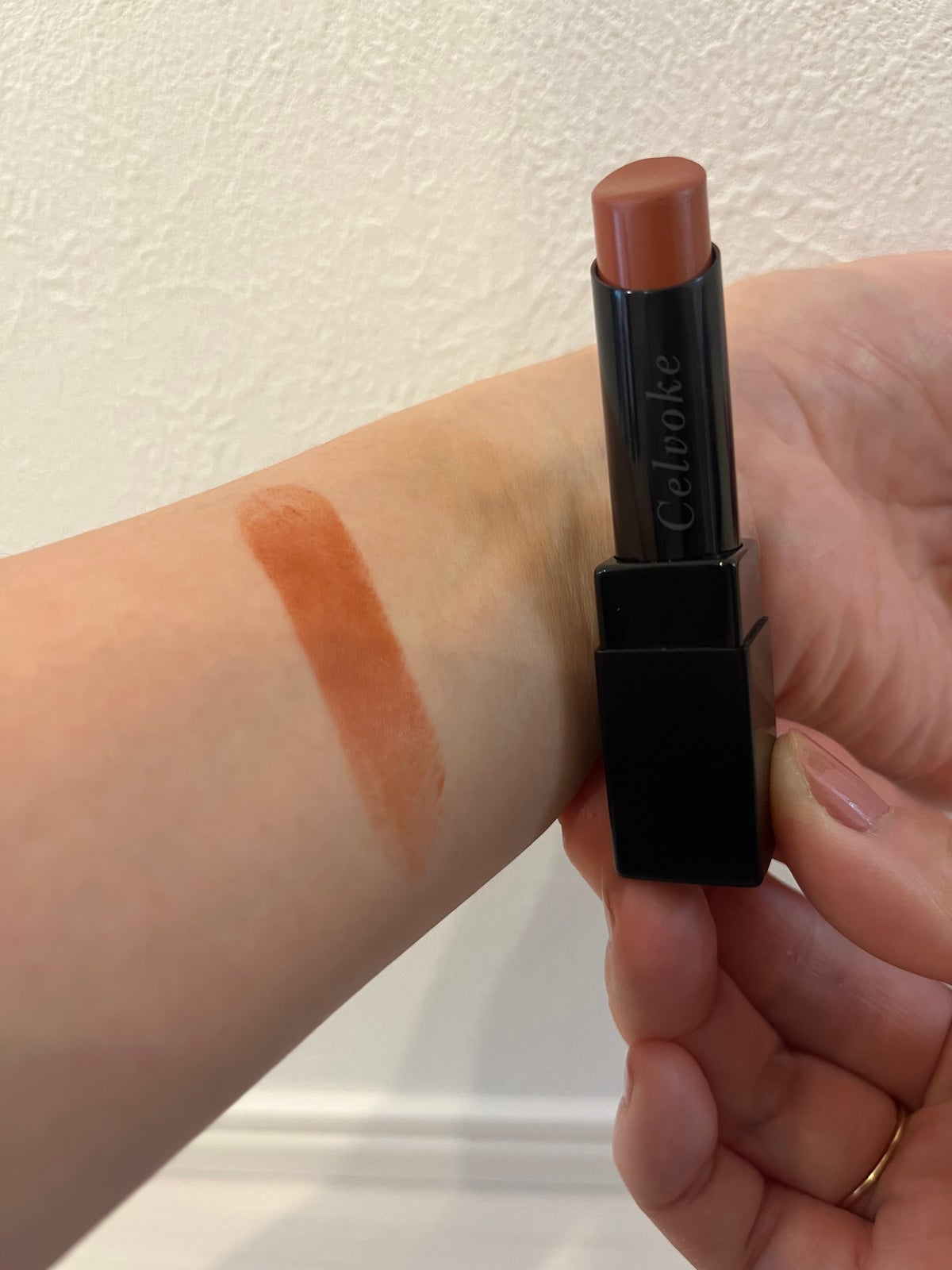 リベレイティッドマットリップス 03テラコッタ Celvokeセルヴォーク Lips