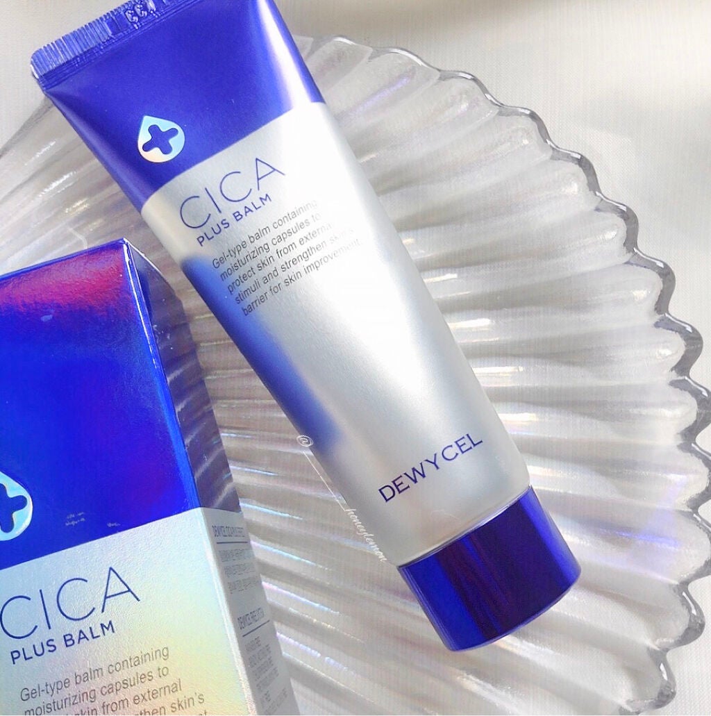 シカプラス バームクリーム|dewycelの効果に関する口コミ「ニキビケアにおすすめのフェイスクリーム!𝗗𝗘𝗪𝗬𝗖𝗘𝗟 𝗖𝗜𝗖𝗔 𝗣𝗟𝗨𝗦