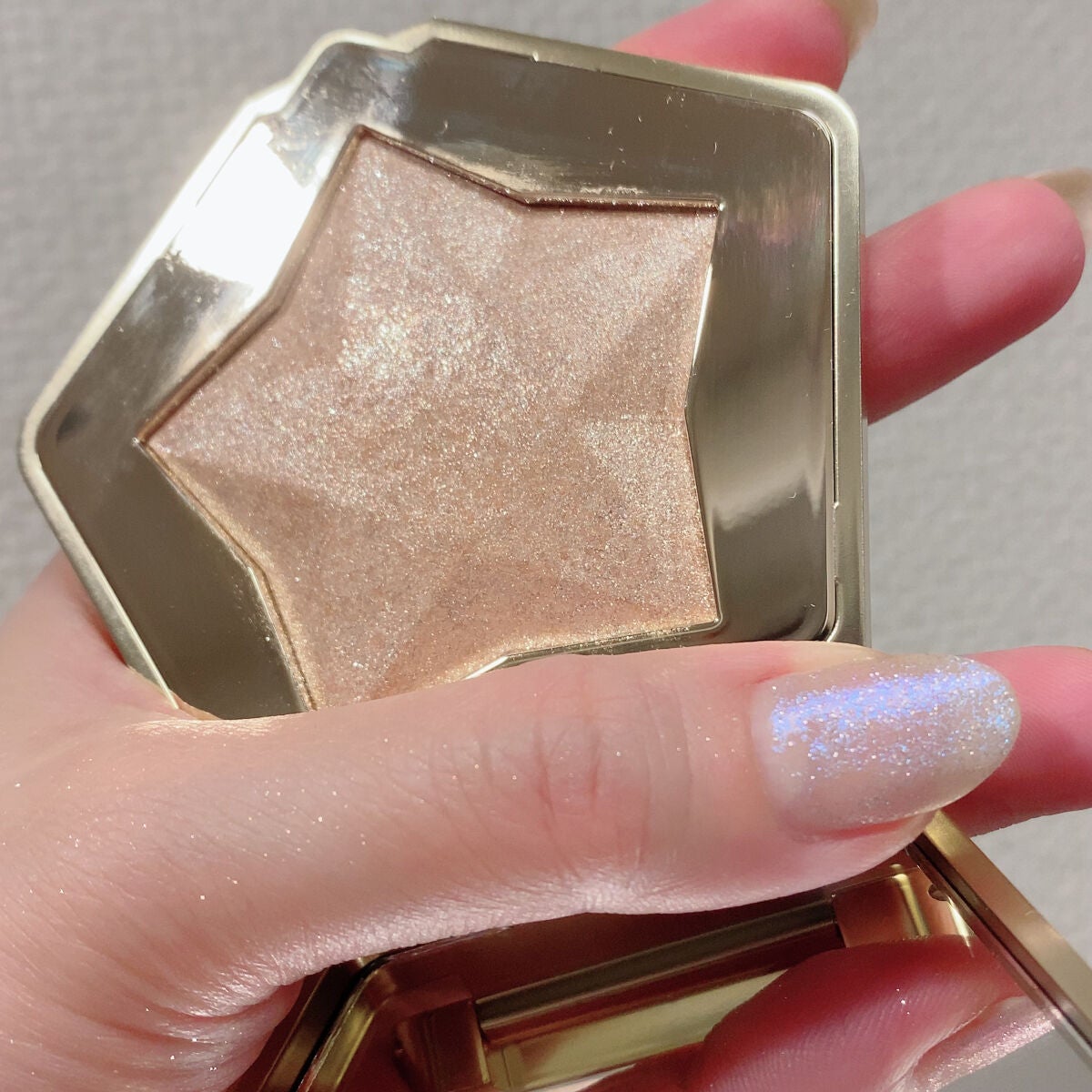 スターダストダイヤモンドハイライトパウダー|パーフェクトダイアリーの口コミ ⭐️パーフェクトダイアリー ⭐️スターダストダイヤモンド