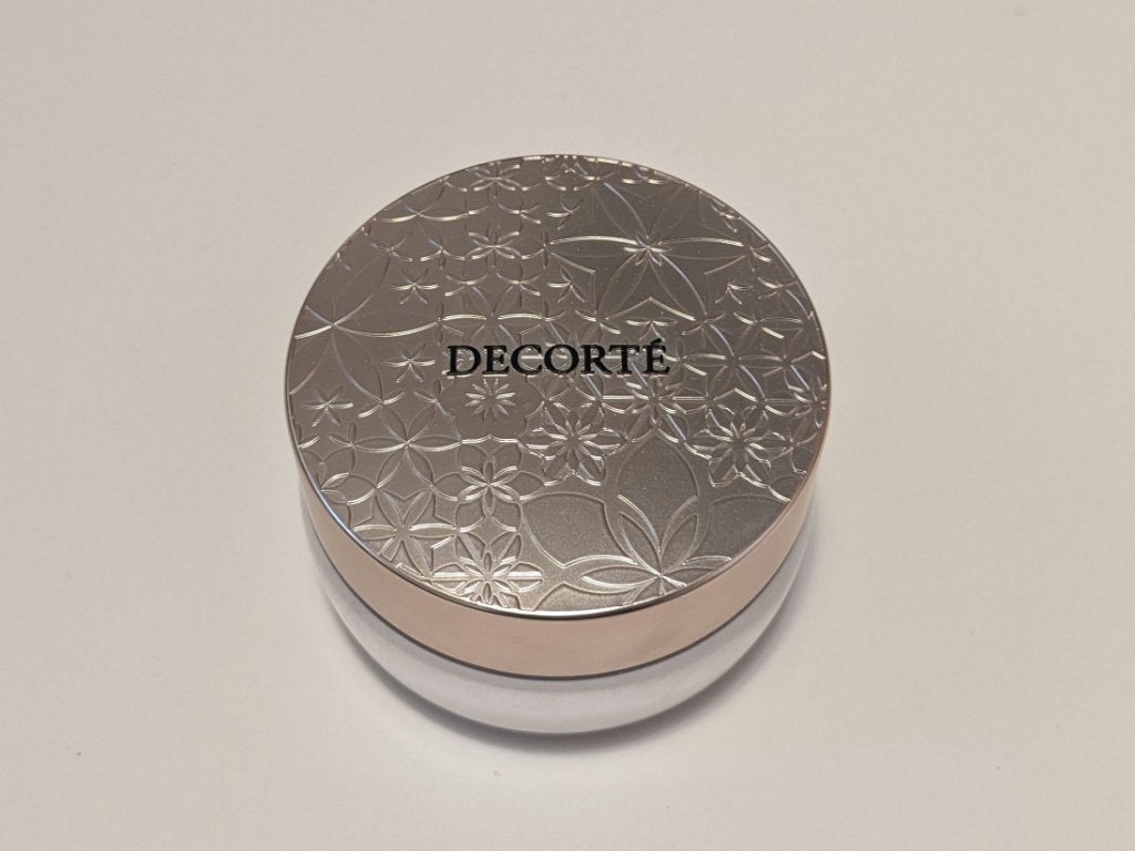 フェイスパウダー|decortÉの使い方を徹底解説 乾燥肌におすすめのルースパウダー!decortÉ フェイスパウダー 00 Trans