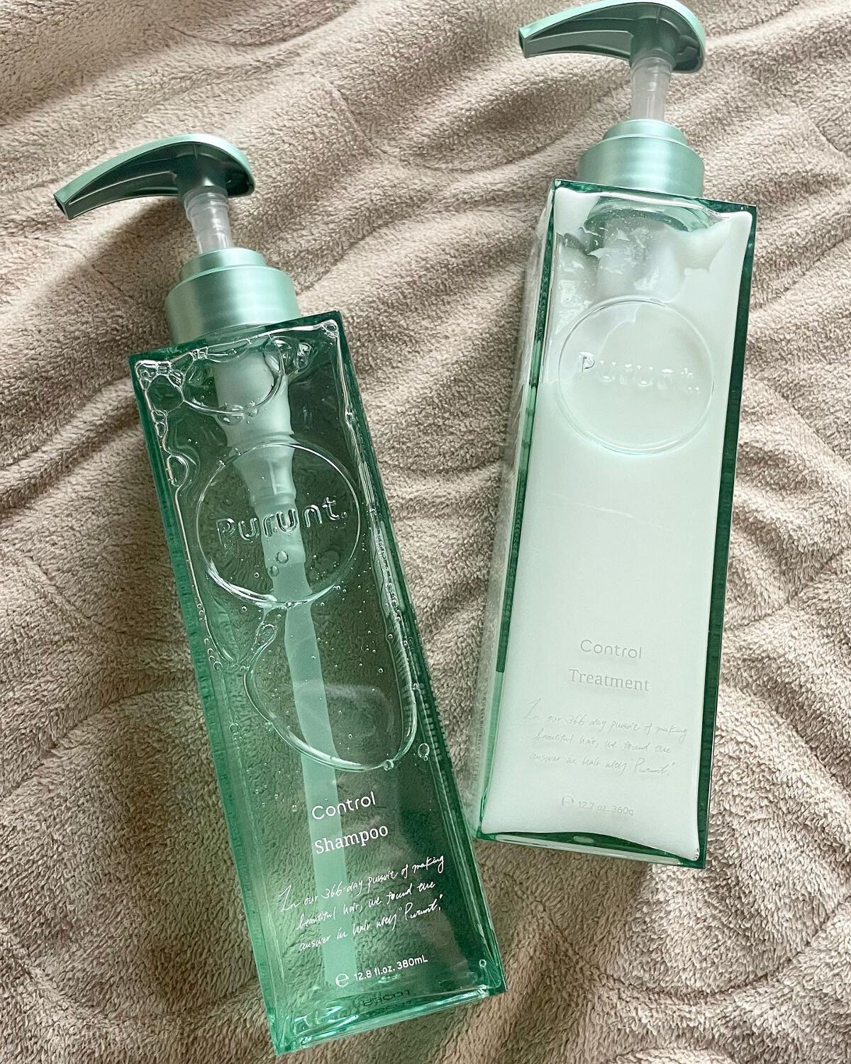 プルント コントロール美容液シャンプー/トリートメント|puruntの口コミ「髪にもスキンケアを。髪も日々、紫外線やほこり、摩擦等で傷んでる