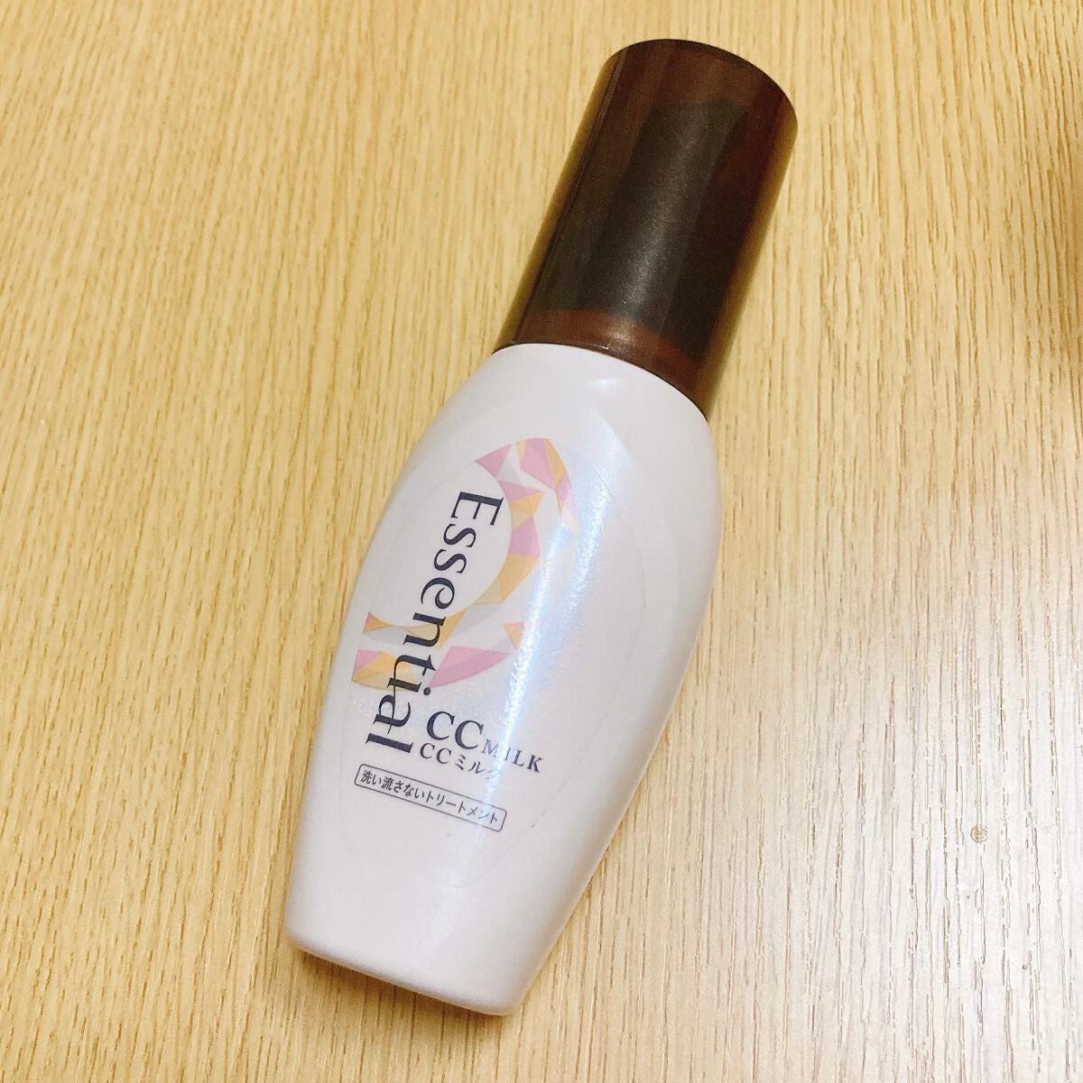 Ccミルク|エッセンシャルの口コミ「エッセンシャル Ccミルク 髪の乾燥を和」 By だむー20代前半 Lips