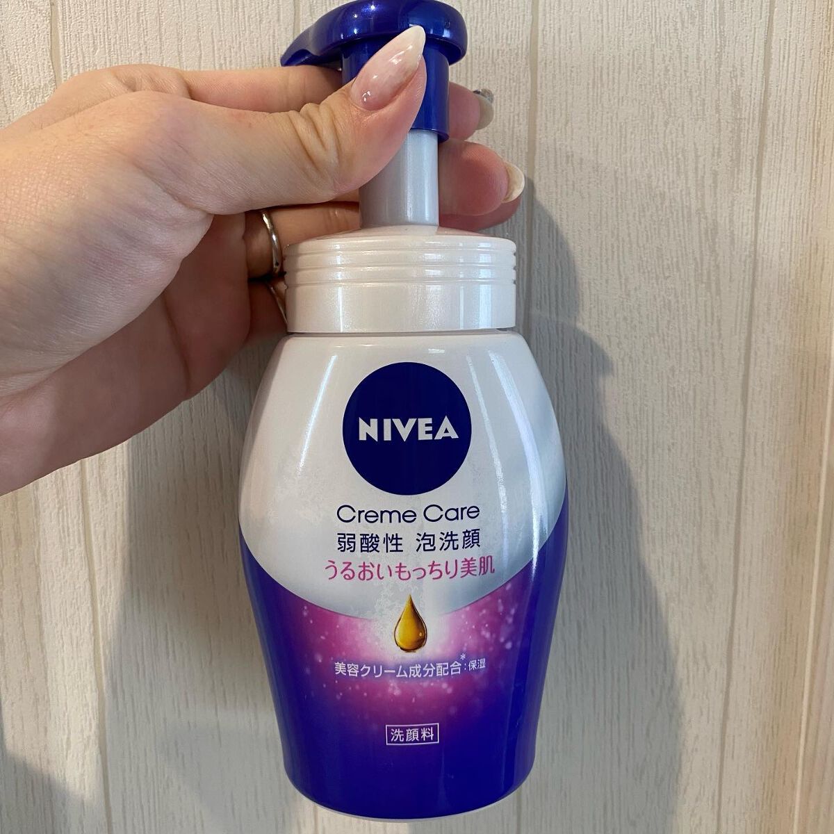 ニベア クリアビューティー弱酸性泡洗顔 もっちり美肌|ニベアの口コミ Nivea クリームケア 弱酸性泡洗顔 By かな♡︎ʾʾ