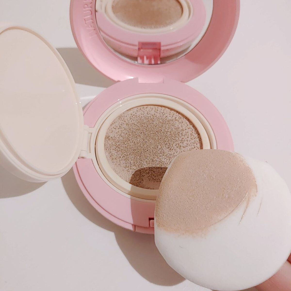 Macaron On Lips 「🌱ãƒã‚¤ãƒãƒ£ãƒ¼ãƒªãƒ‘ブリック🌱 Probioエッセンスクッション 〠Lips