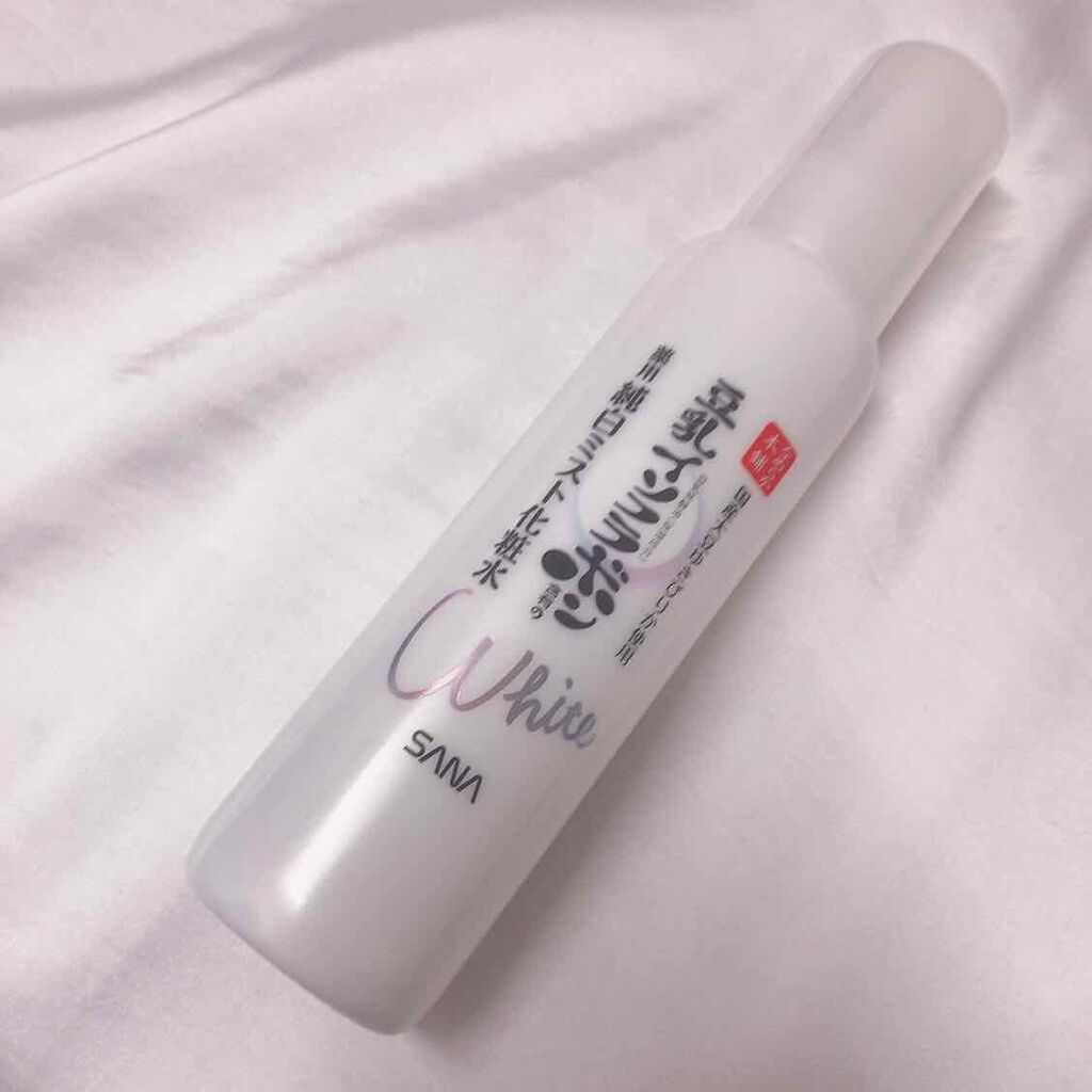 薬用美白ミスト化粧水|なめらか本舗の効果に関する口コミ 私が常に持ち歩いているものは 年中必ず塗っている日焼け止めと、 By あんころさん