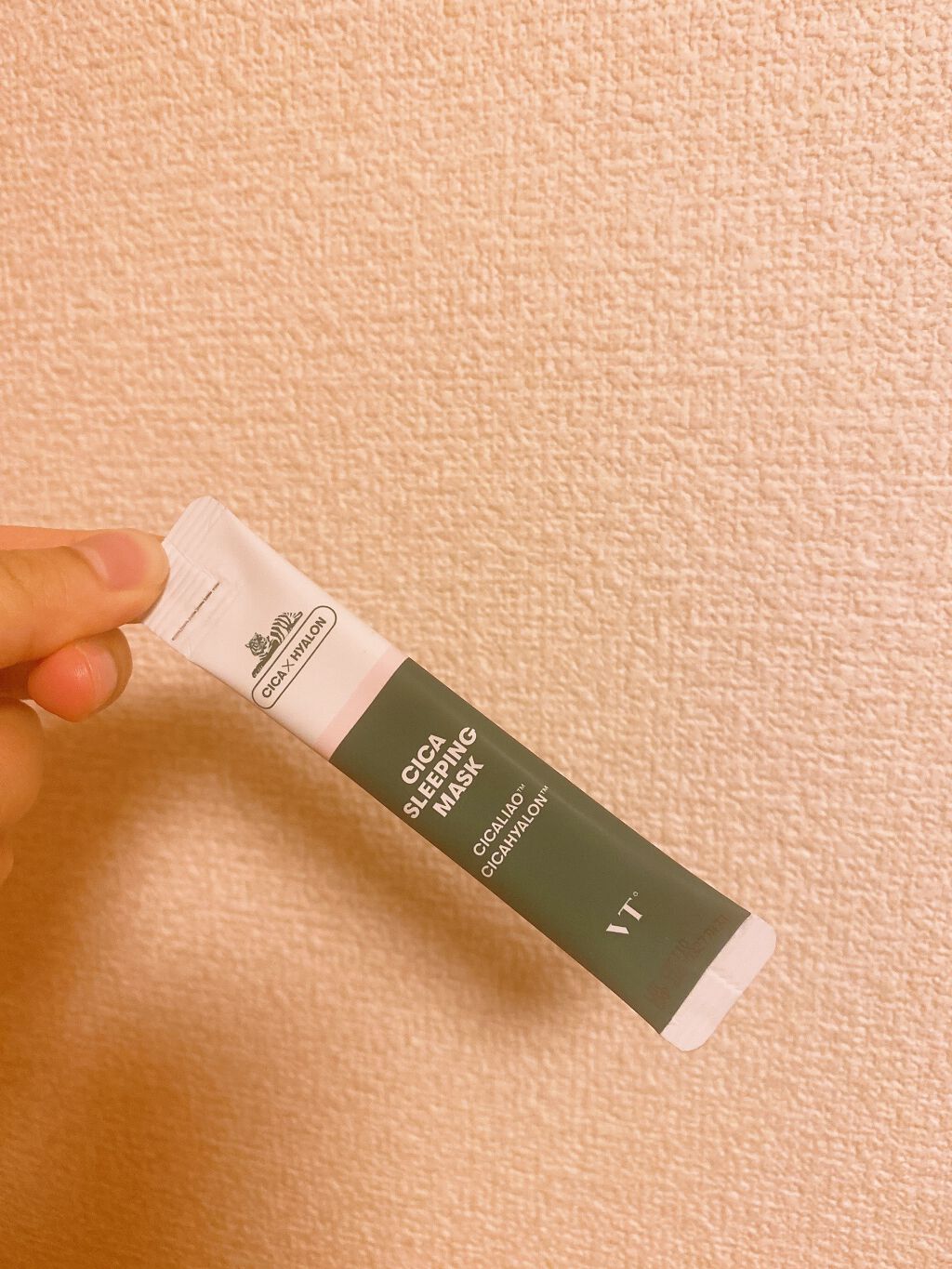 Cica スリーピングマスク|vtの使い方を徹底解説 最近話題のcicaのパックが気になっていたので、スリーピングマスクを購入しました