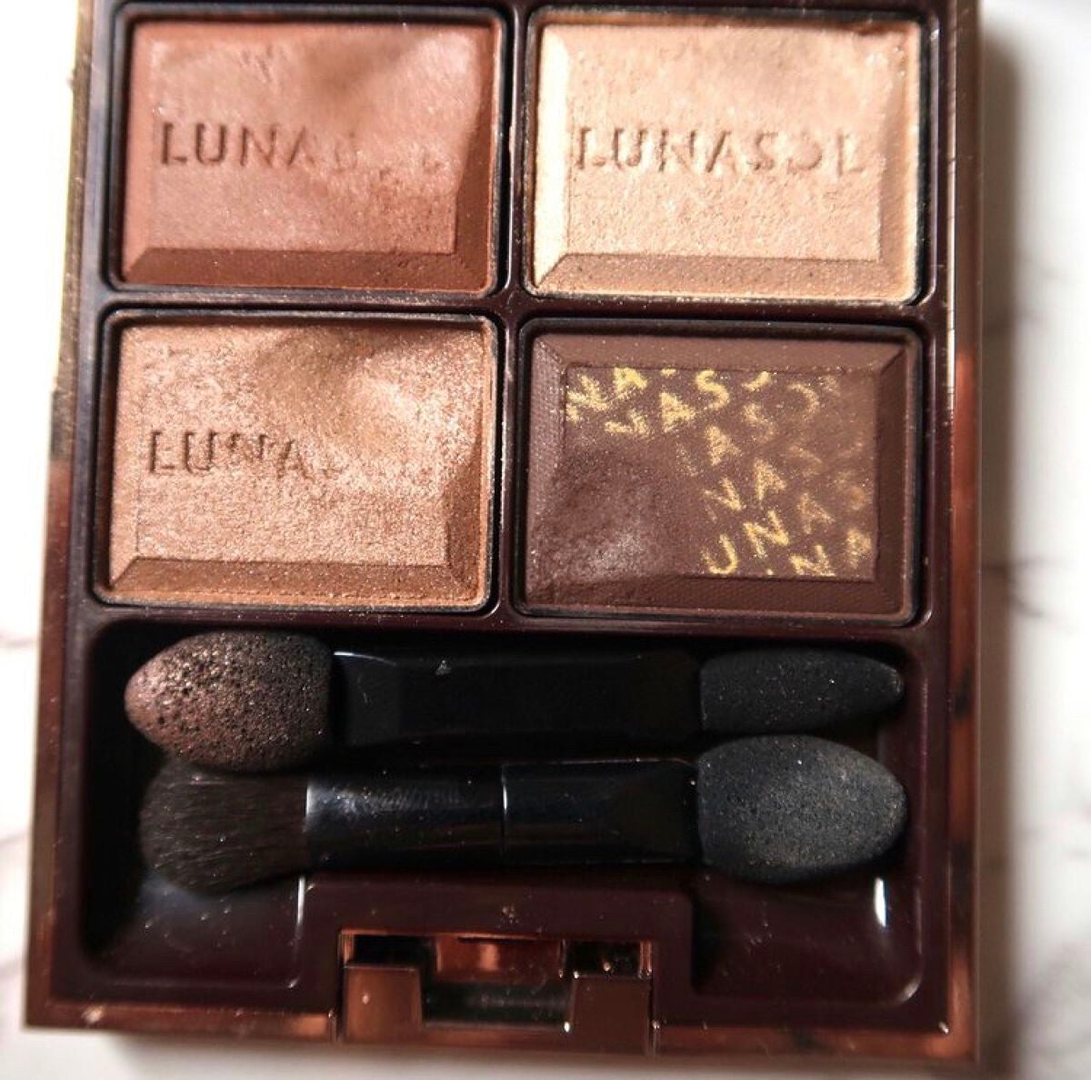 セレクション・ドゥ・ショコラアイズ|lunasolの口コミ ルナソルのチョコレートがテーマになったアイシャドウパレットです。 By Kmk