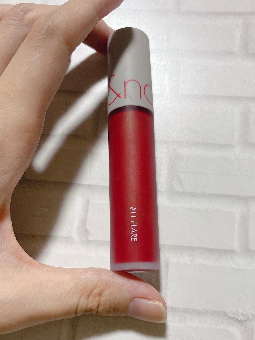 ゼロベルベットティント 11 Flare|romandndは落ちないのか?色持ちに関する口コミ「ふわふわっとした使用感で綺麗な赤に発色します