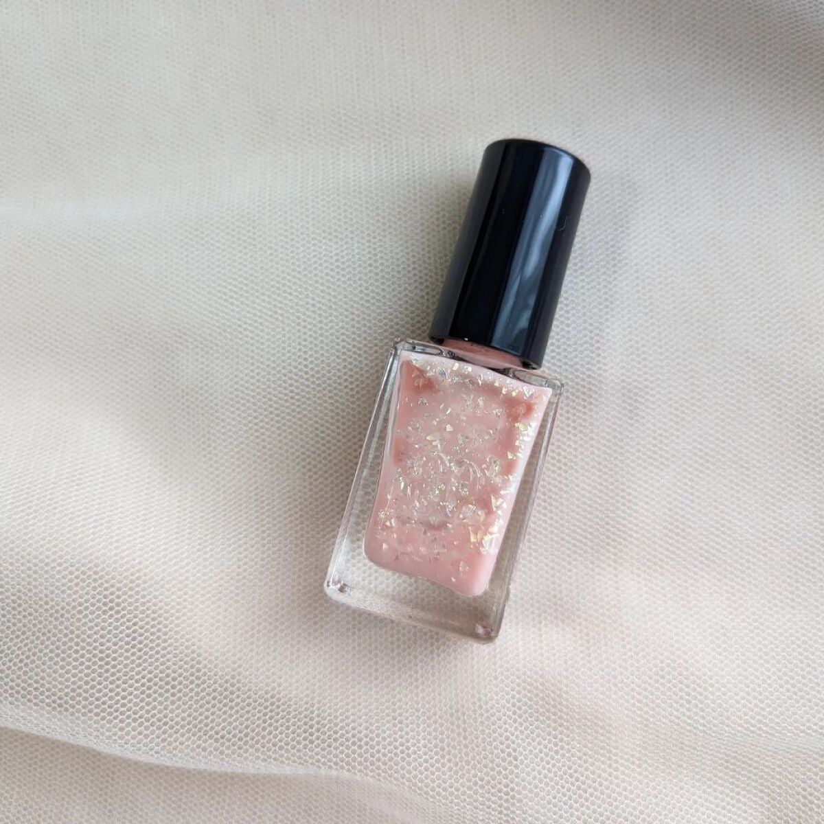 The Polish・エレガンス ラズル のマニキュアを使った口コミ Elegance Razzleの新色で春色キラキラニュアンスネイル🌸
