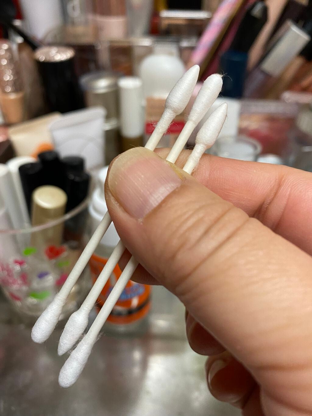 メイクアップ綿棒|daisoの口コミ 超優秀!100均で買えるおすすめ化粧小物!daiso の メイクアップ綿棒 が素晴らしい👏 By