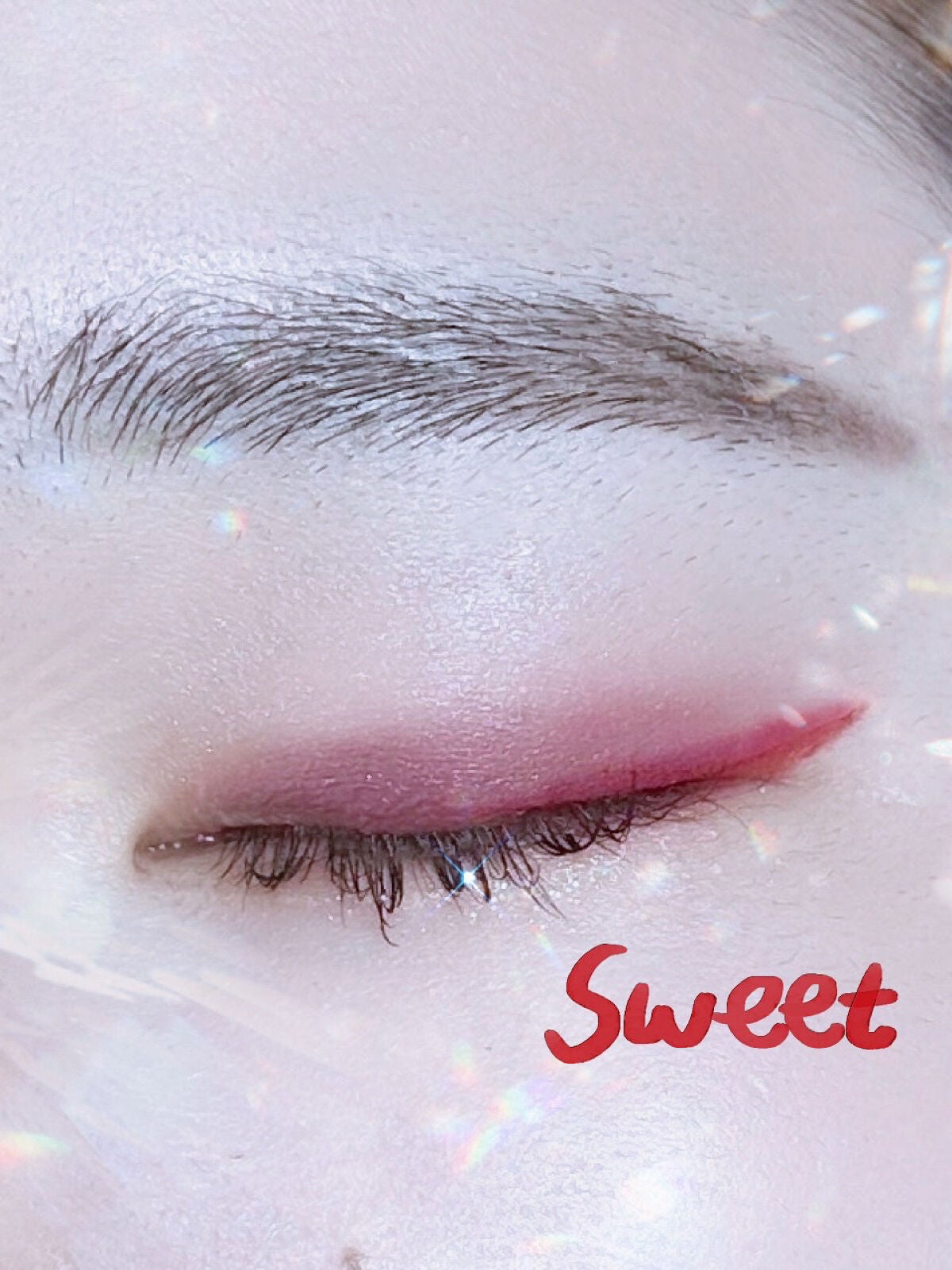 Excel・sheglamのアイシャドウパレットを使った口コミ 初めての赤いアイシャドウ使ってのアイメイク🥀 By Saki混合肌20