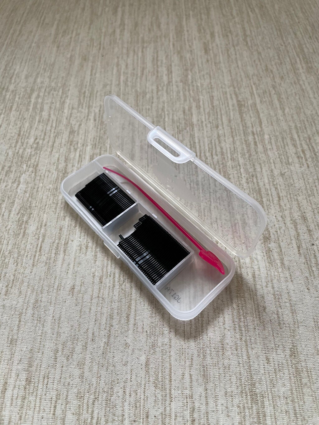 メザイクの二重まぶた用アイテム クリップ カッター ファイバー専用カッター他、2商品を使った口コミ 当選で当たり頂きました 今まではピンク