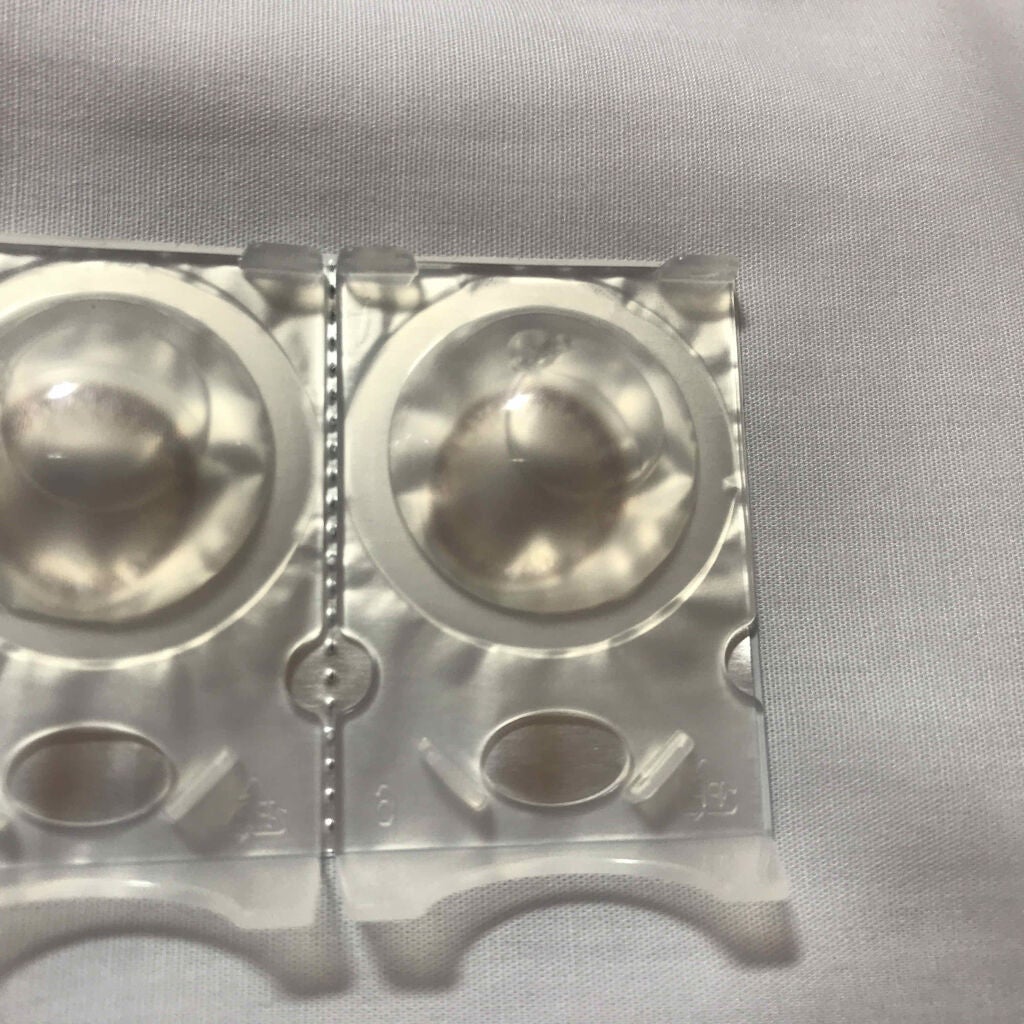 ハニードロップス|honey Dropsのカラコンレポ・着画口コミ 紫っぽい色が入っていますが(写真で伝わるか By Naco混合肌