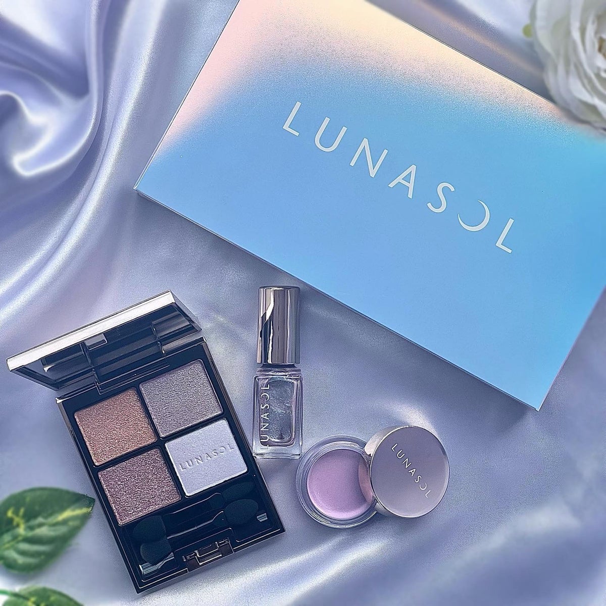 ステラドリームコフレ |lunasolの口コミ Lunasol ステラドリームコフレ By 凡のえるフォロバ100敏感肌30代後半