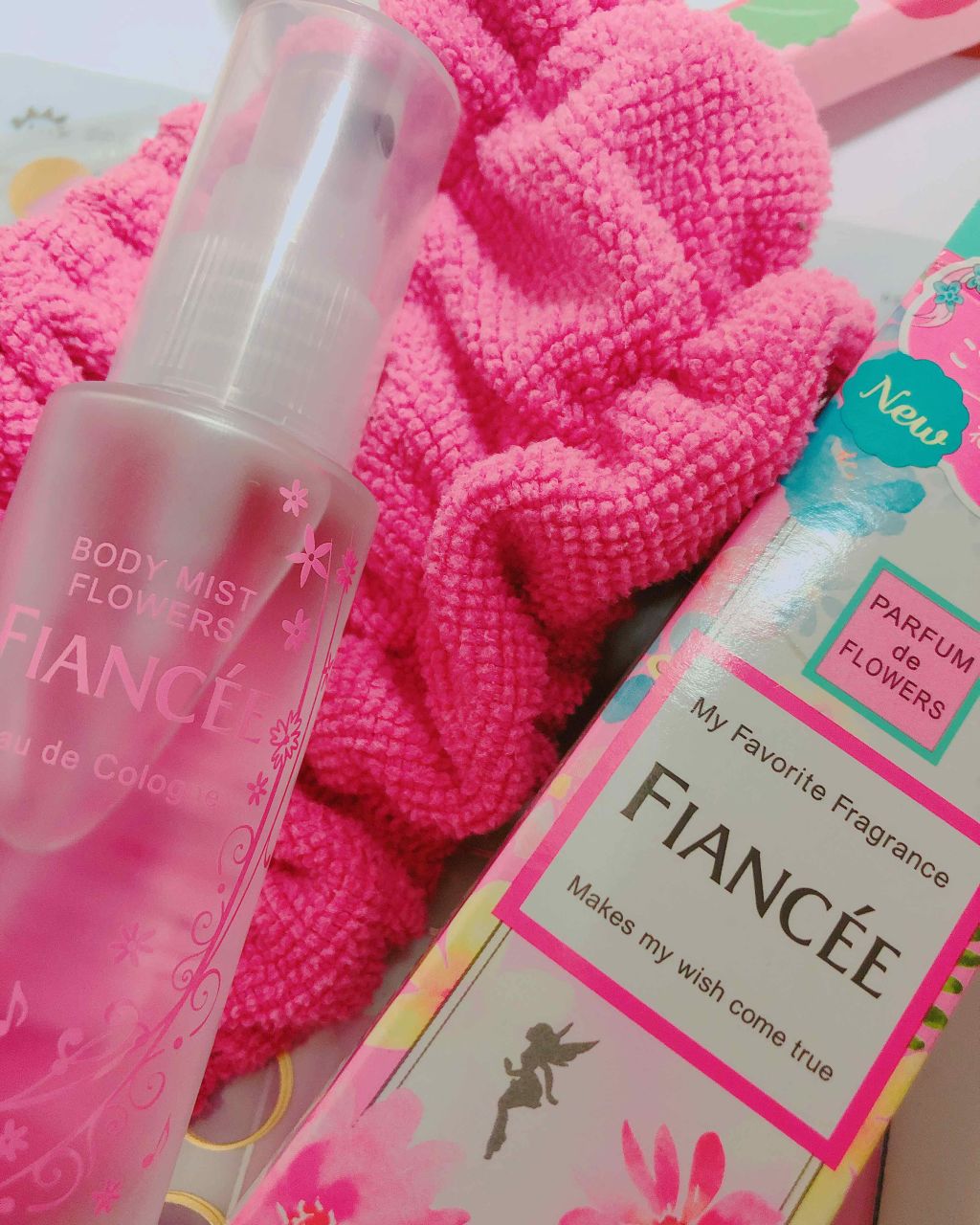 フィアンセの香水レディース ボディミスト ピュアシャンプーの香り【パッケージリニューアル】他、1商品を使った口コミ 今回紹介するのは、私