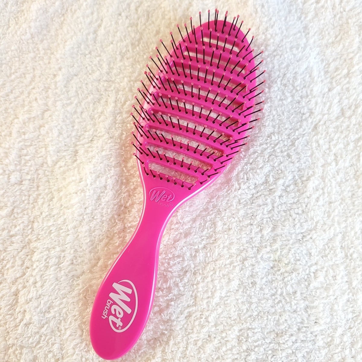ウェットブラシのヘアブラシ スピードドライ&フレックスドライを使った口コミ ウェットブラシフレックスドライが折れたのでスピードドライに