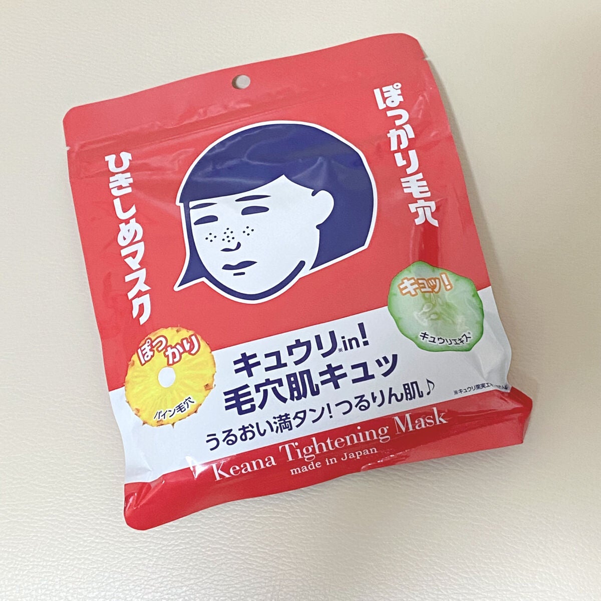 ひきしめマスク |毛穴撫子の辛口レビュー 毛穴撫子 ひきしめマスク ややアルコールの香りを感じる、ひたひたにひたったシートです。 By