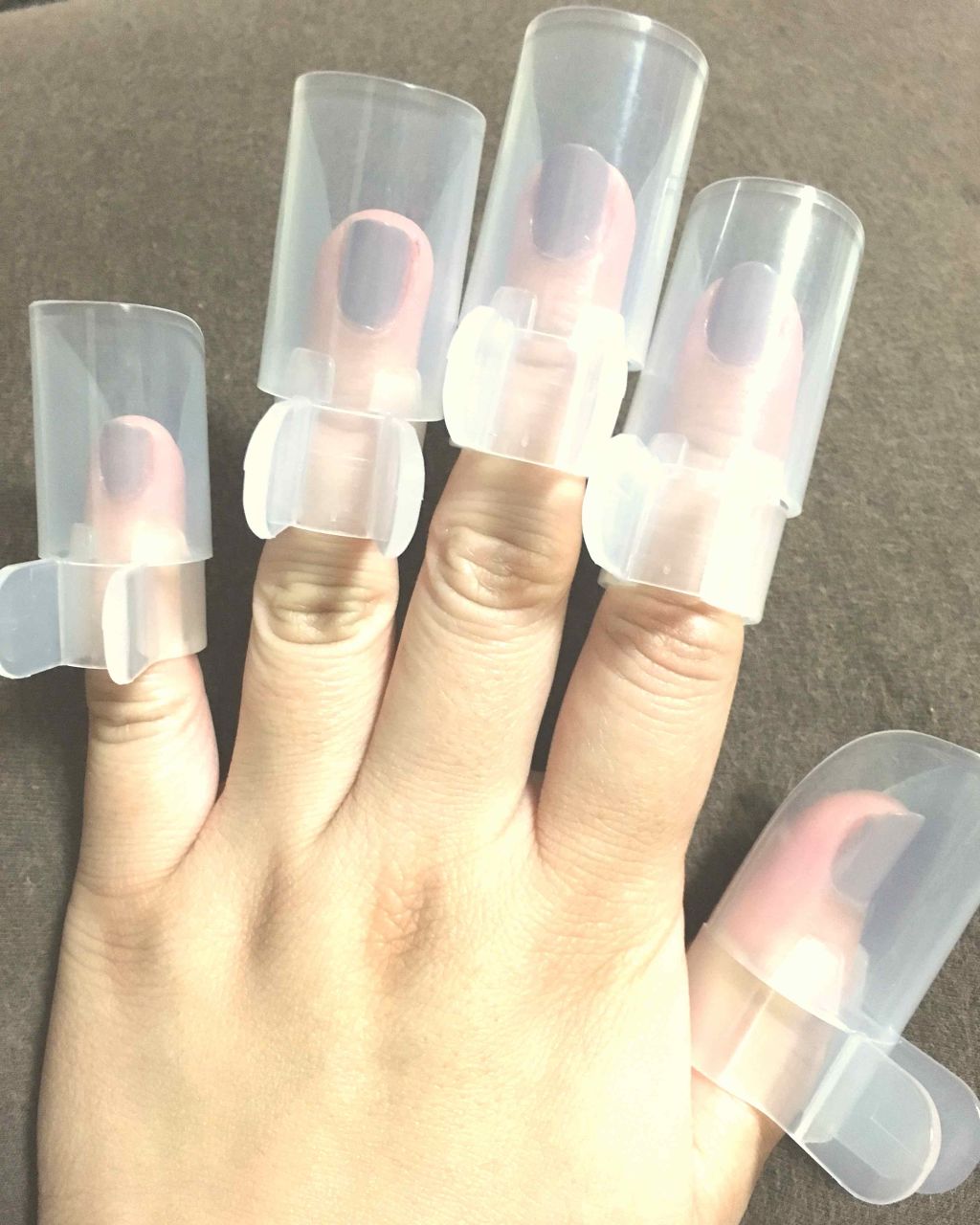ネイルガード|daisoの口コミ 超優秀!100均で買えるおすすめネイル用品!これ最強です。 乾燥してない間にべろっとなる事が多くストレス