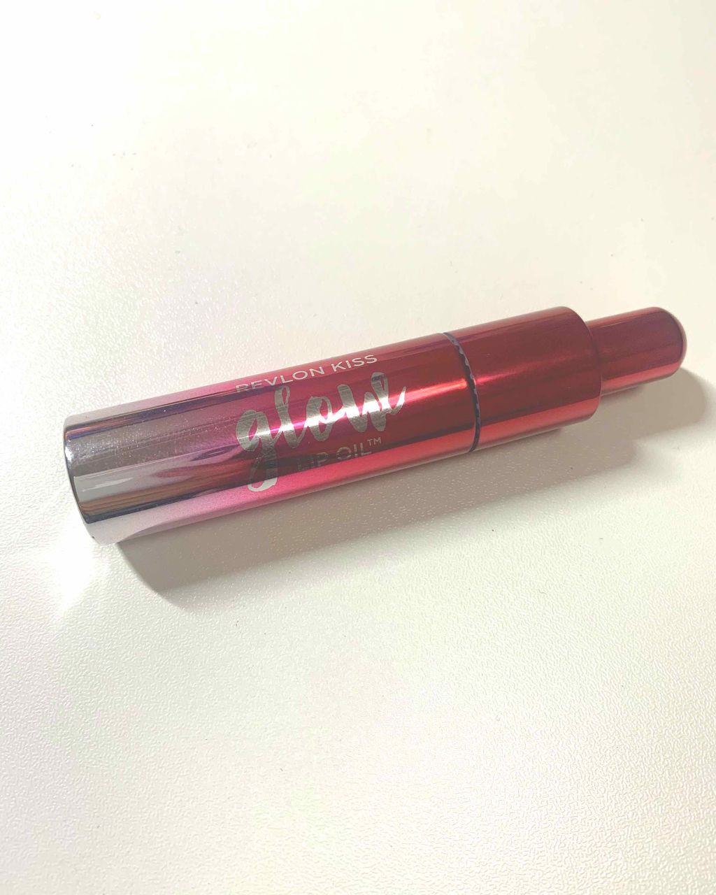 キス グロウ リップ オイル|revlonは落ちないのか?色持ちに関する口コミ ブルベにおすすめのリップグロス!レブロン キスグロウリップ
