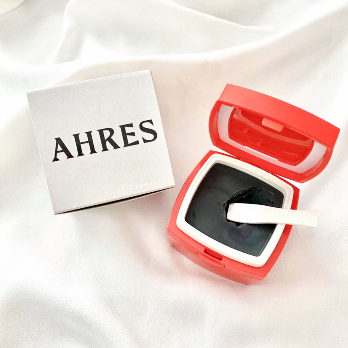 じじふすフォロバ100 On Lips 「 Ahres ローメルト クレンジングバーム クロ 」 Lips