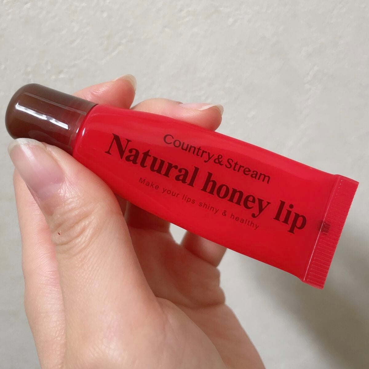 ハニーフルリップ R|カントリーandストリームの口コミ「 カントリーandストリーム ハニーフルリップ R 」 By はるちゃ乾燥肌 Lips