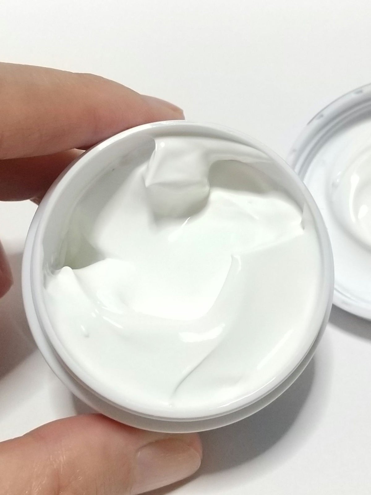 薬用ホワイトパックn|透明白肌の使い方を徹底解説 洗い流すだけトーンアップ By なつ敏感肌 Lips