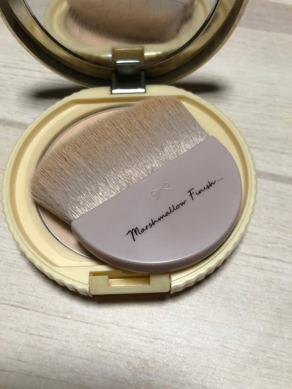 【限定メイクブラシ】マシュマロフィニッシュパウダーブラシ|キャンメイクの口コミ 今回はキャンメイクのマシュマロフィニッシュパウダーブラシを