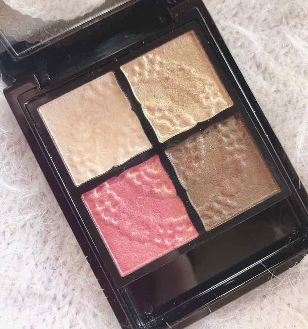 グロッシーリッチ アイズ|viséeの使い方を徹底解説 🌸しっとりアイシャドウ🌸 今回は By ねこ20代前半 Lips