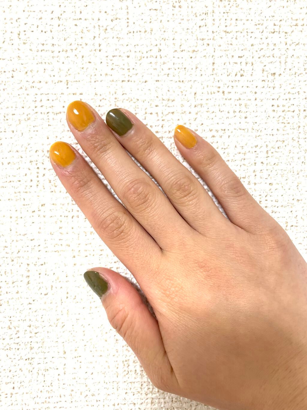 Daiso・crayontouch Meのマニキュアを使った口コミ 仕事始まるまであと1週間😭 ネイルができるのもあと少し😭 By