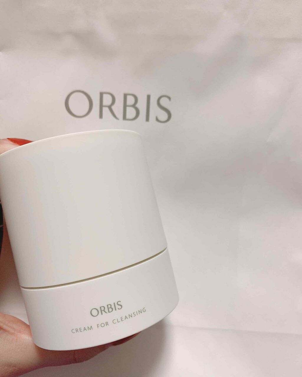 オルビス オフクリーム|オルビスの使い方を徹底解説 乾燥肌におすすめのクレンジングクリーム! 使用感・使用方法 乾いた手でクルクルっと