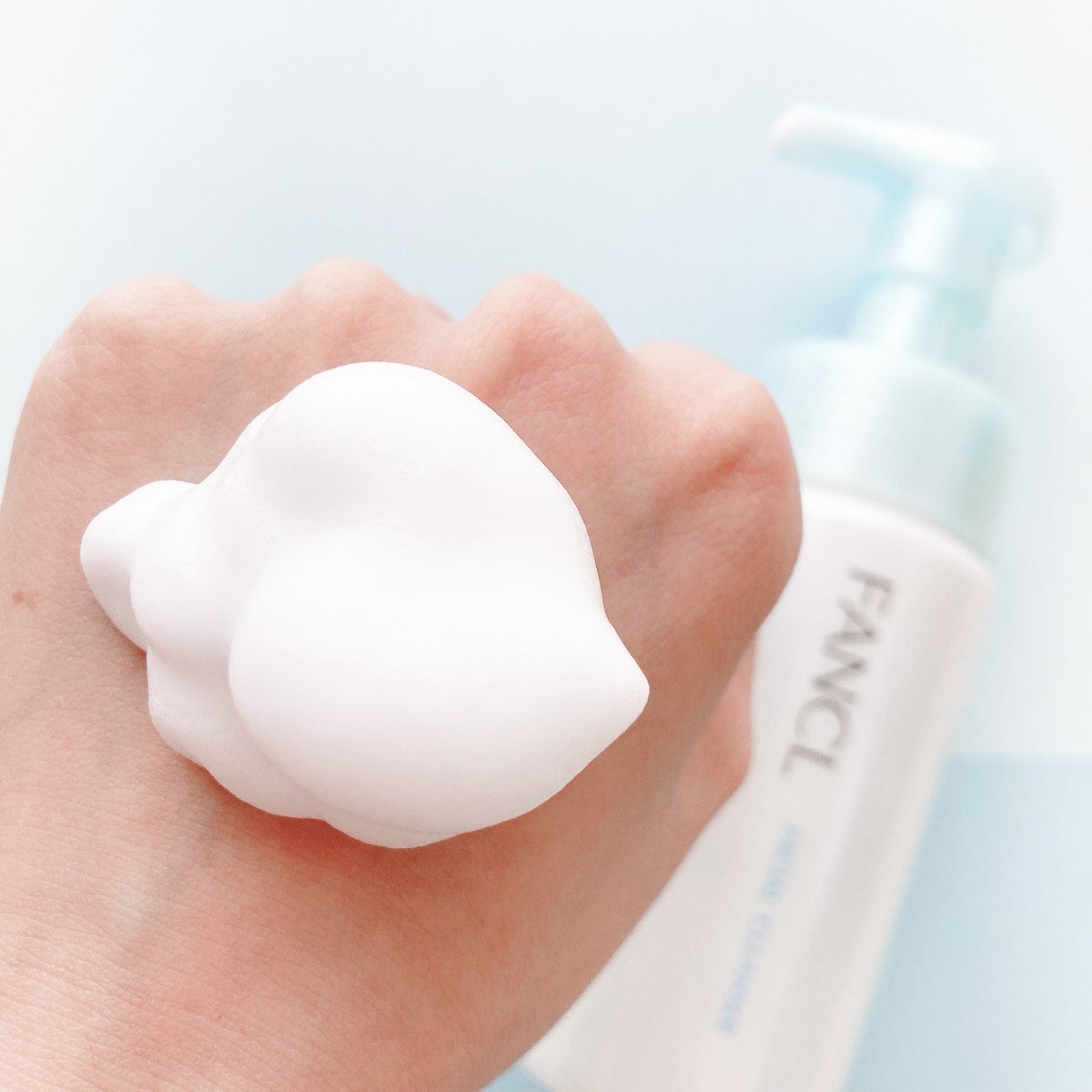 ピュアモイスト 泡洗顔料|ファンケルの口コミ 敏感肌におすすめの洗顔フォーム! ︎リピートらくふわ泡洗顔料 ︎ By Pipi♡乾燥肌