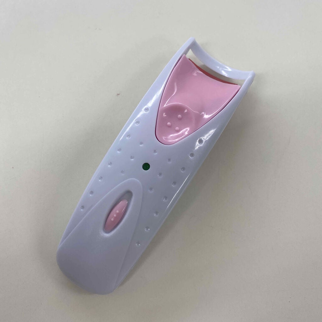 電動ホットビューラー|daisoの口コミ 超優秀!100均で買えるおすすめビューラー! 話題のdaiso ダイソー ホットビューラーget