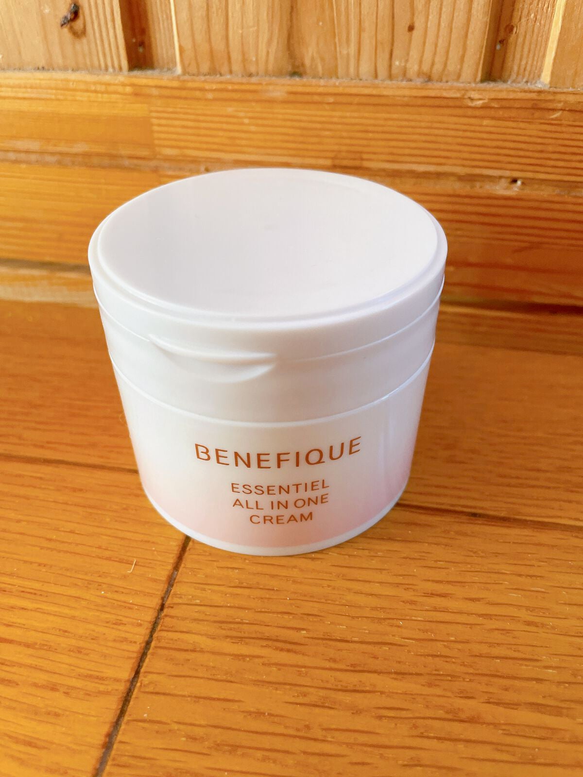 エッセンシャル オールインワン クリーム|benefiqueの口コミ 去年の冬に買って、まだ使い切れていないベネフィークのオールインワン🦭