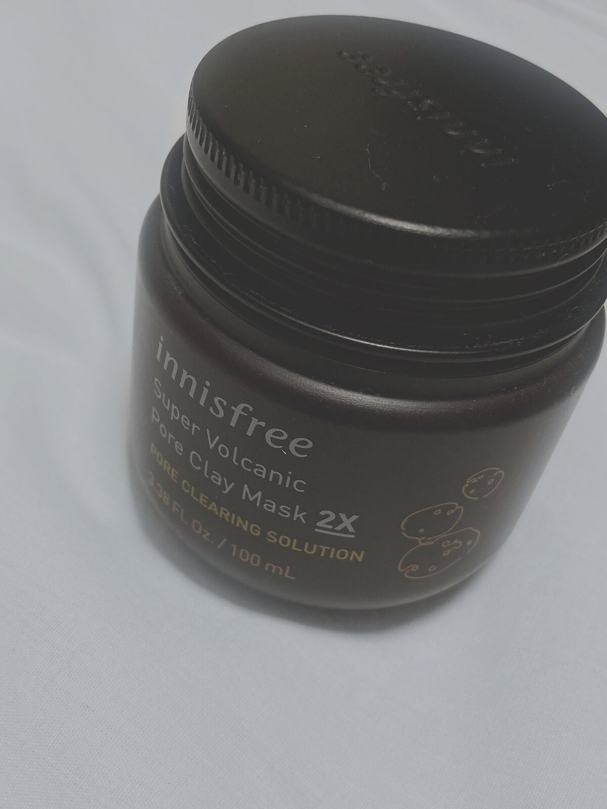 スーパーヴォルカニック ポアクレイマスク 2x|innisfreeの使い方を徹底解説「毛穴よ、さようなら? Innisfreeスーパーヴォルカ