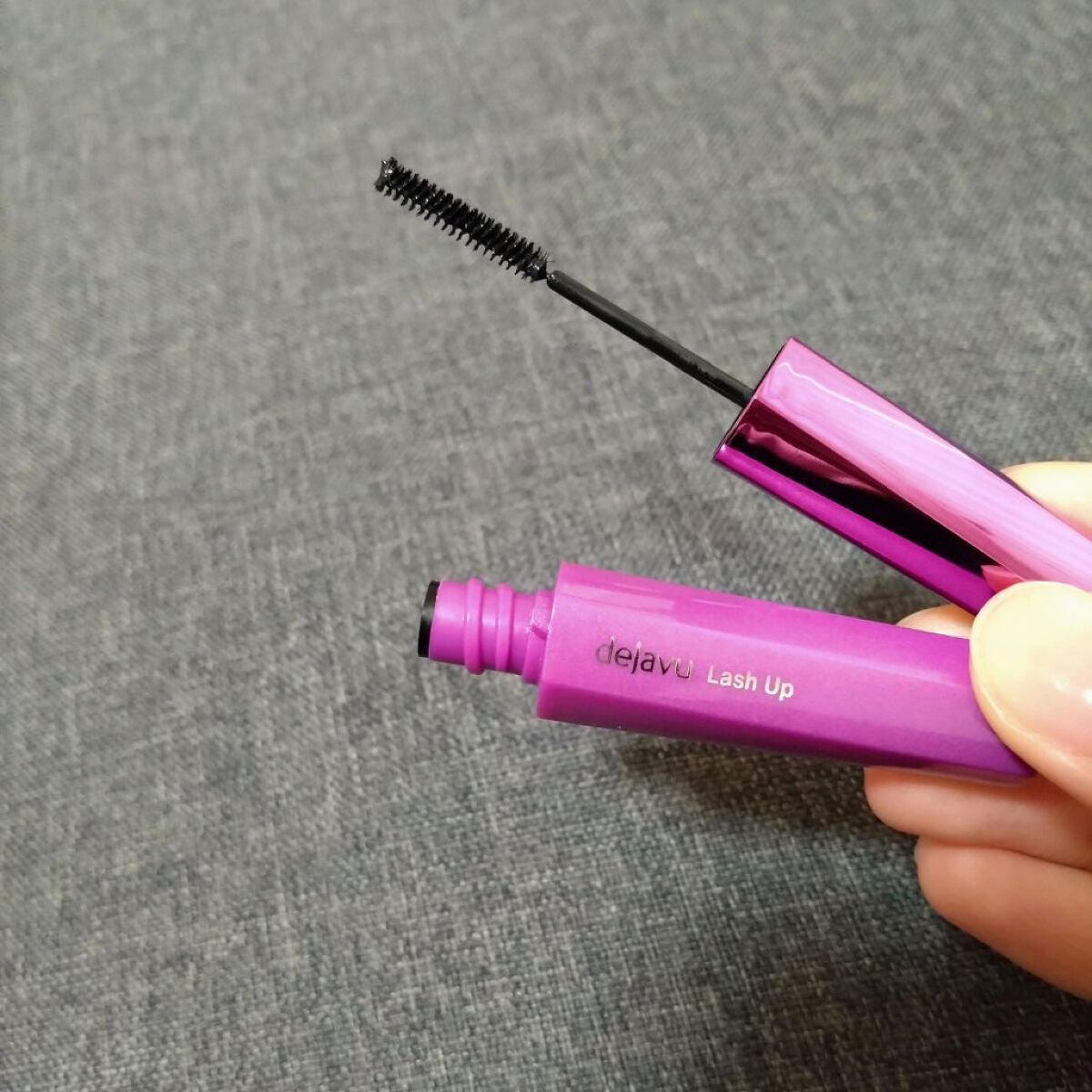 A On Lips 「デジャヴュ「塗るつけまつげ」自まつげ際立てタイプブラック 」 Lips